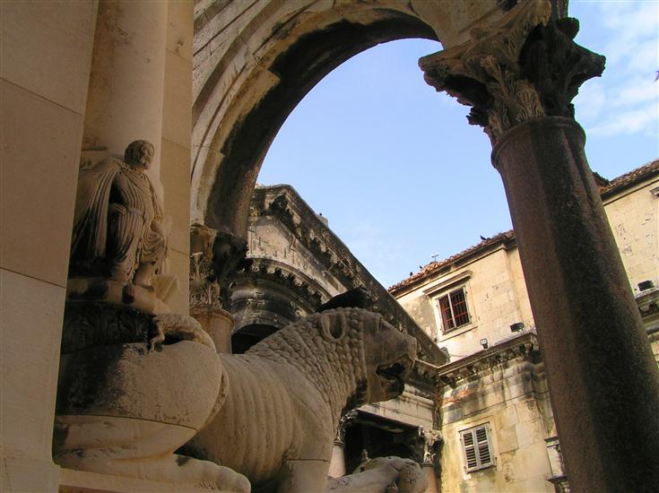 Chcecie odwiedzić Split? | Przewodnik Turystyczny