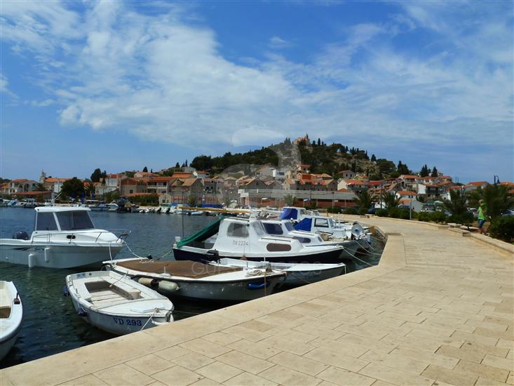 Möchten Sie Tribunj besuchen? | Reiseführer