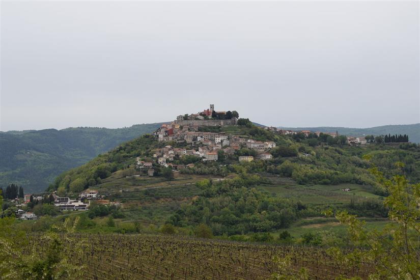 Motovun - tourist guide