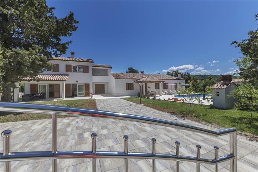 Villa Ana V8071 Labin, luksuzne villen Blaue Istrien